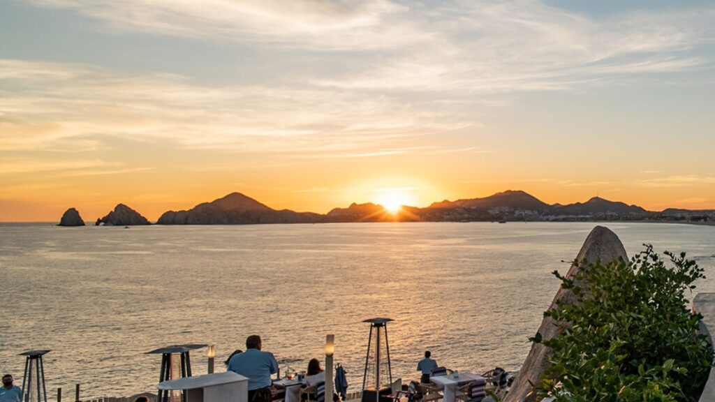 The Cabo San Lucas Arch | The Cabo Arch | At Los Cabos